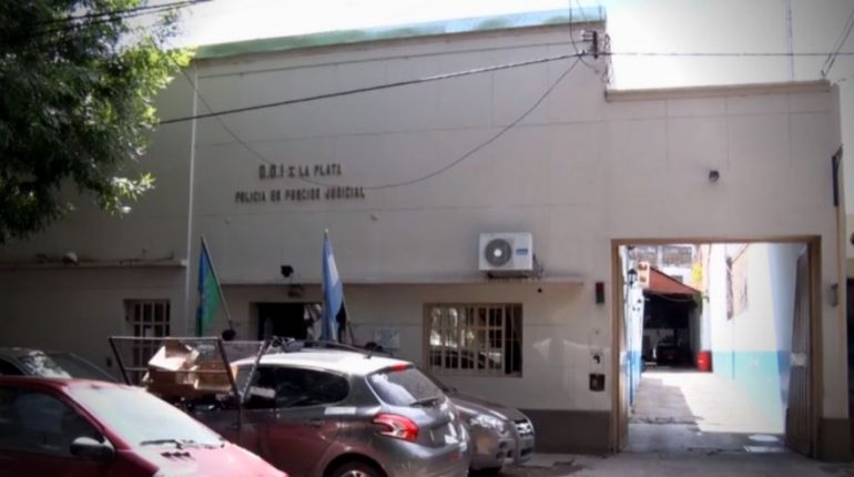 Desgarrador relato de una madre que asegura que un joven violó a sus ... Desgarrador relato de una madre que asegura que un joven violó a sus ...